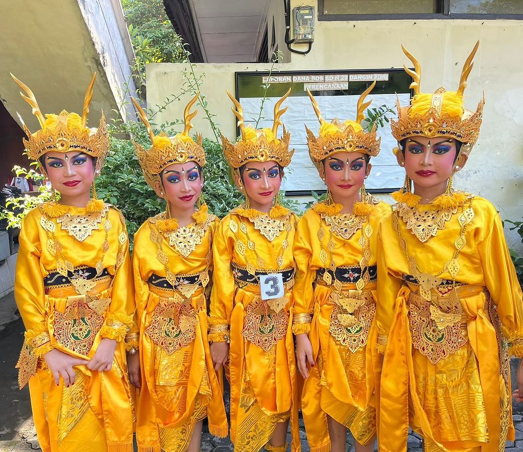 Juara I Cabang Lomba Tari Kidang Kencana – SD SARASWATI 3 DENPASAR
